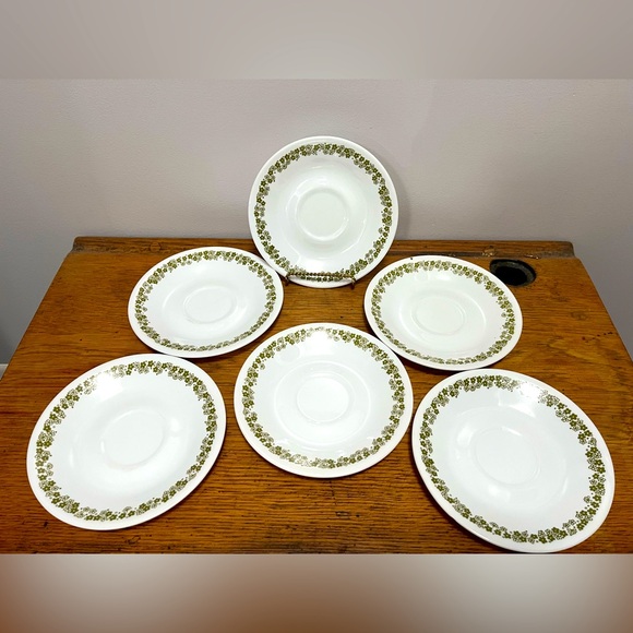 Dining | Vtg Corelle Green White Pattern Crazy Daisy Spring Blossom Pattern Saucers | Poshmark